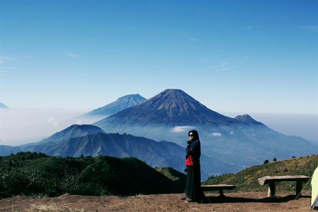 Objek Wisata Gunung Dengan Sunrise Terbaik di Indonesia, Gak Bakal ...